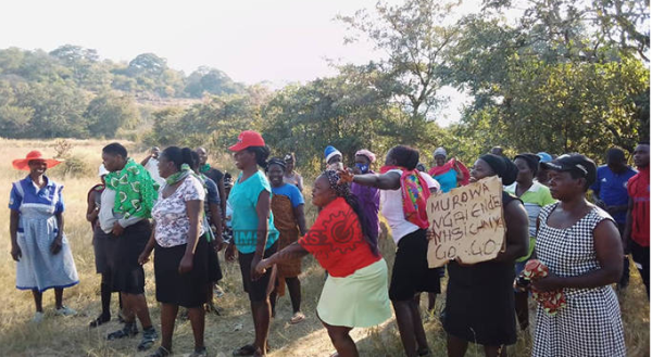 Sese villagers stage demo against Murowa - Mining Index Zimbabwe