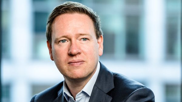 De Beers CEO sees sale of diamond firm in ‘weeks not months’ - Mining ...